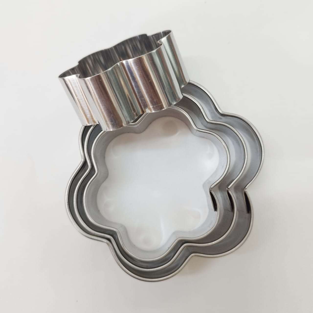 Set 4 Cortadores Flor de Acero Inoxidable de 2cm de alto | Comprar en Quito
